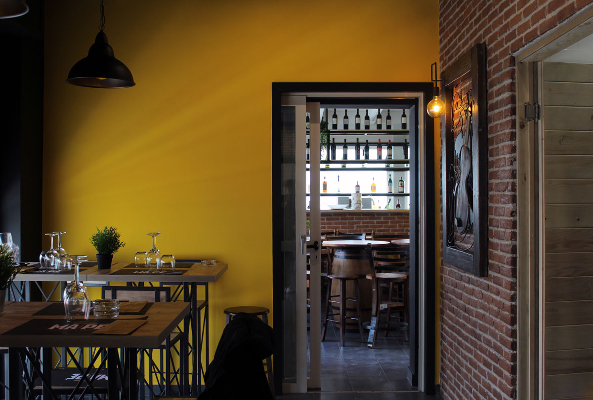 Food and Architecture: architectural design of a pub - ARKT