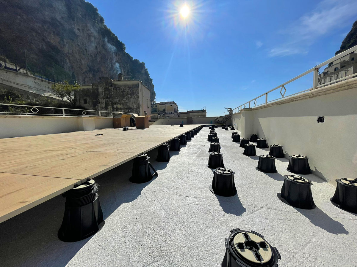 Design holidays with Pedestal supports - ARKT